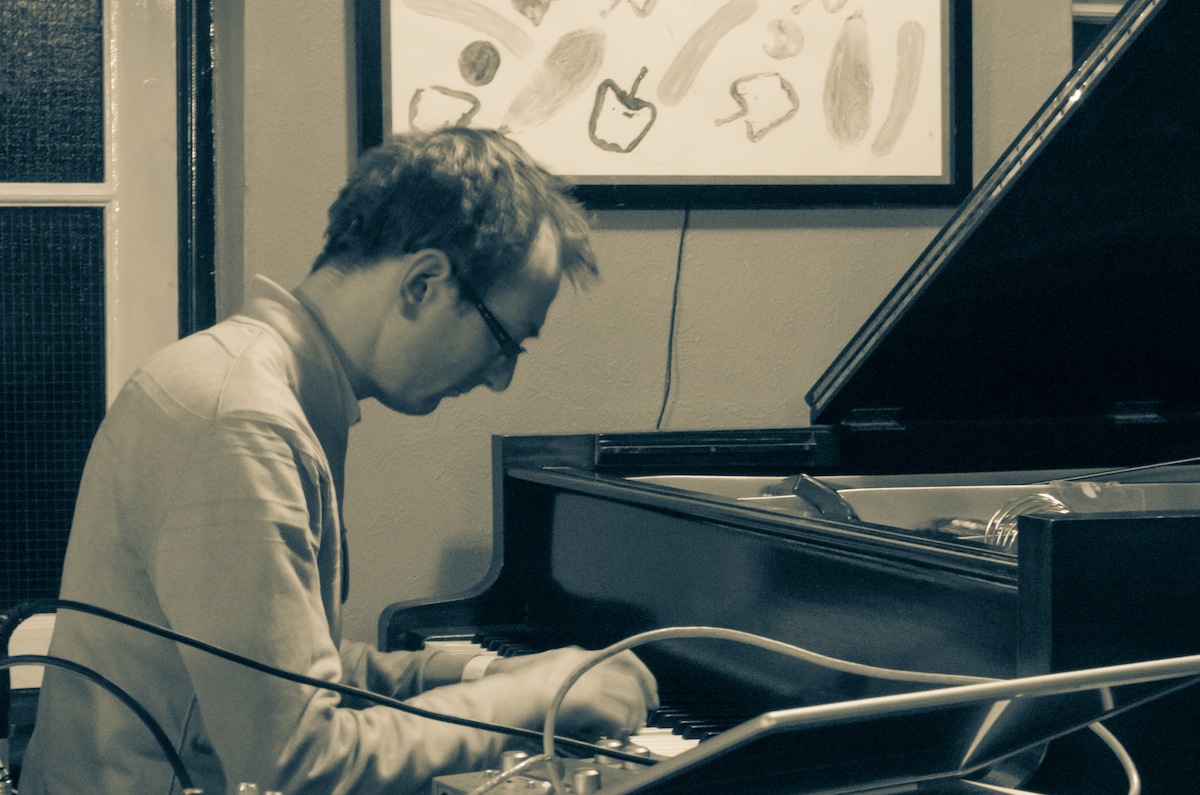 Sam Bailey – Fluid Radio